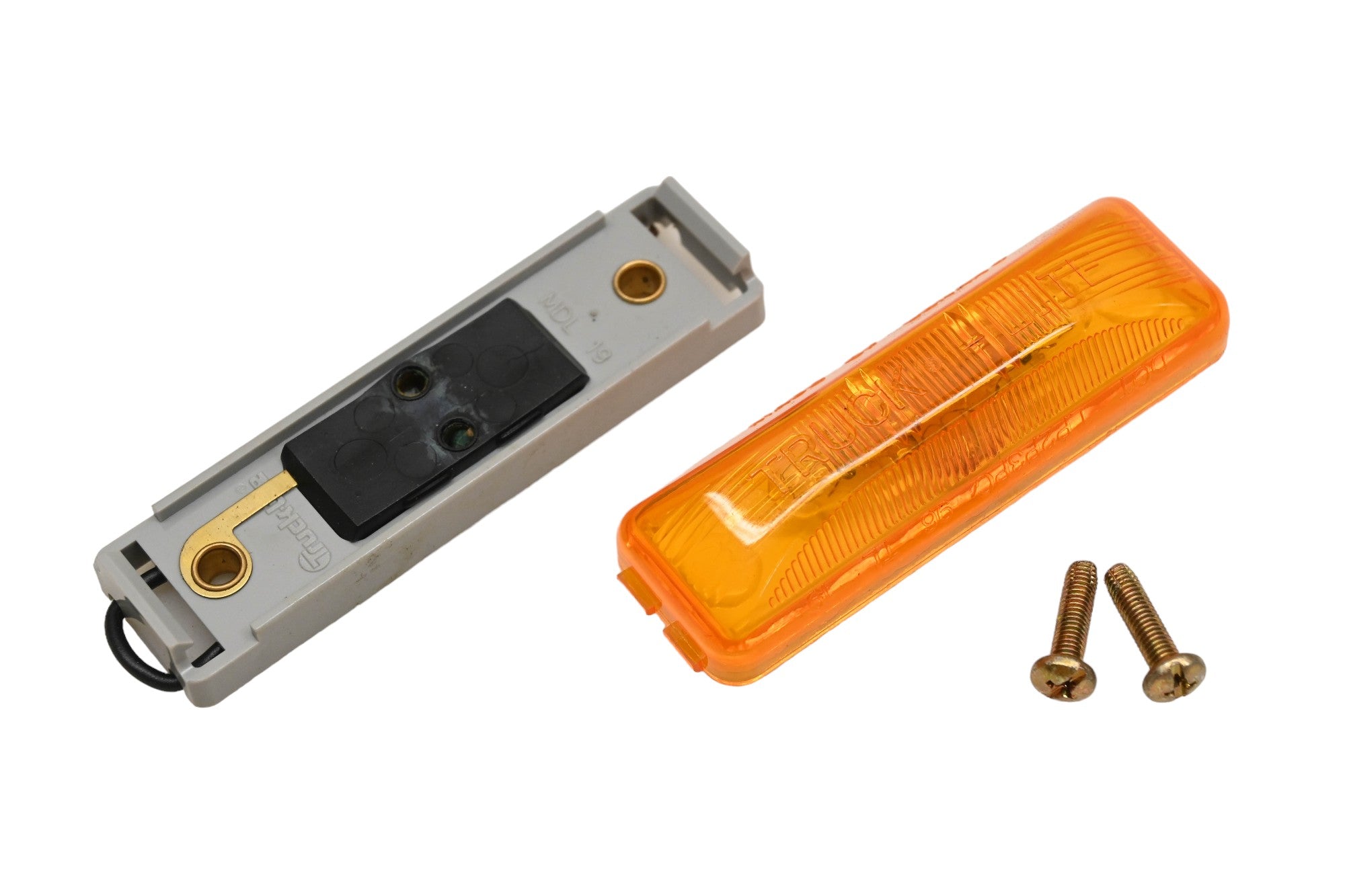 Truck-Lite 19002Y Amber Marker Lamp Kit NOS – In Stock Motorsports, Inc