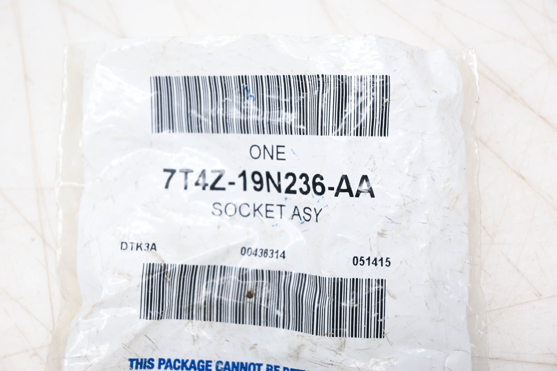 New OEM Ford 7T4Z-19N236-AA Power Outlet Assembly NOS – In Stock ...